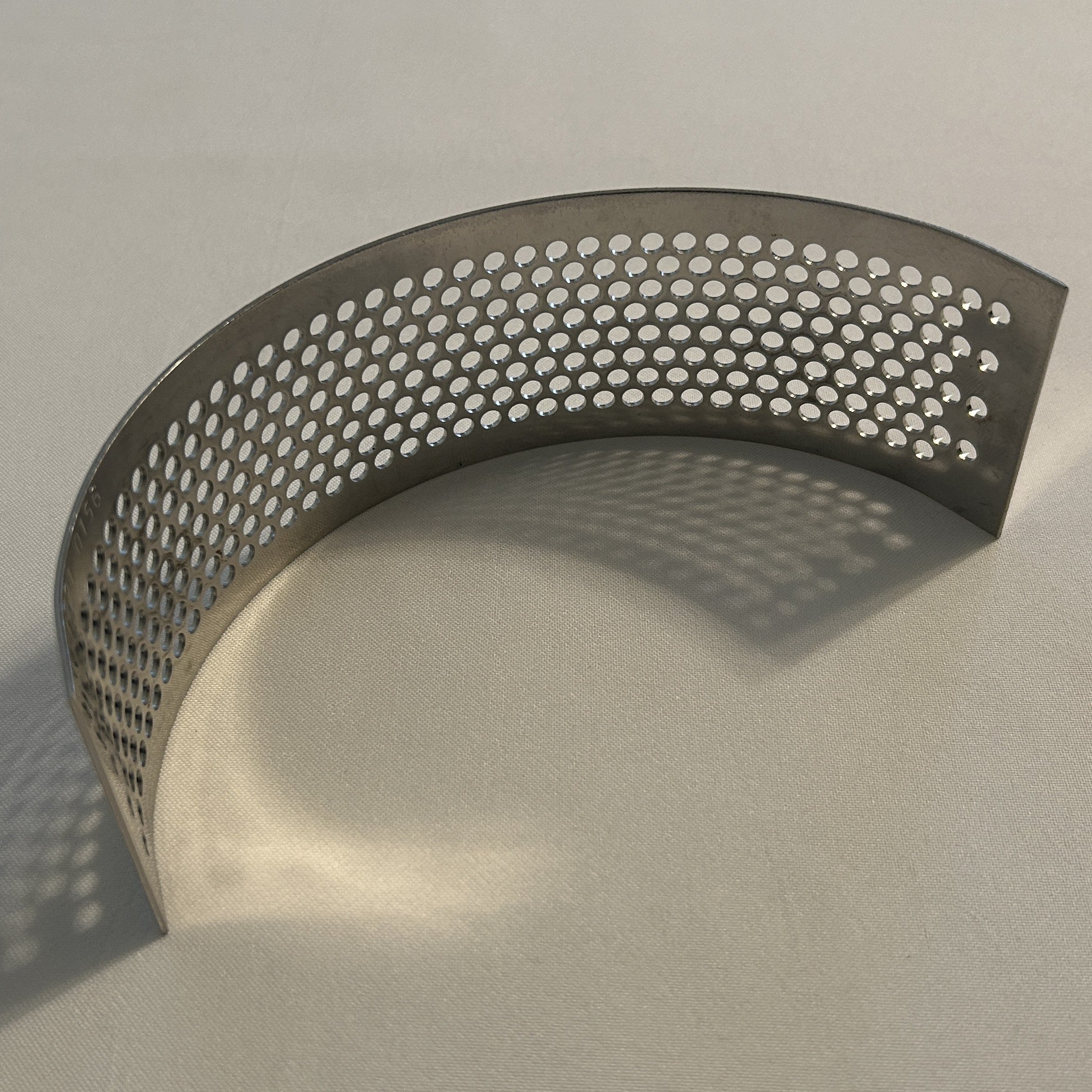 0.156" (5-Mesh) Round Hole Screen for Fitzpatrick L1A, SLS and IR220 ...