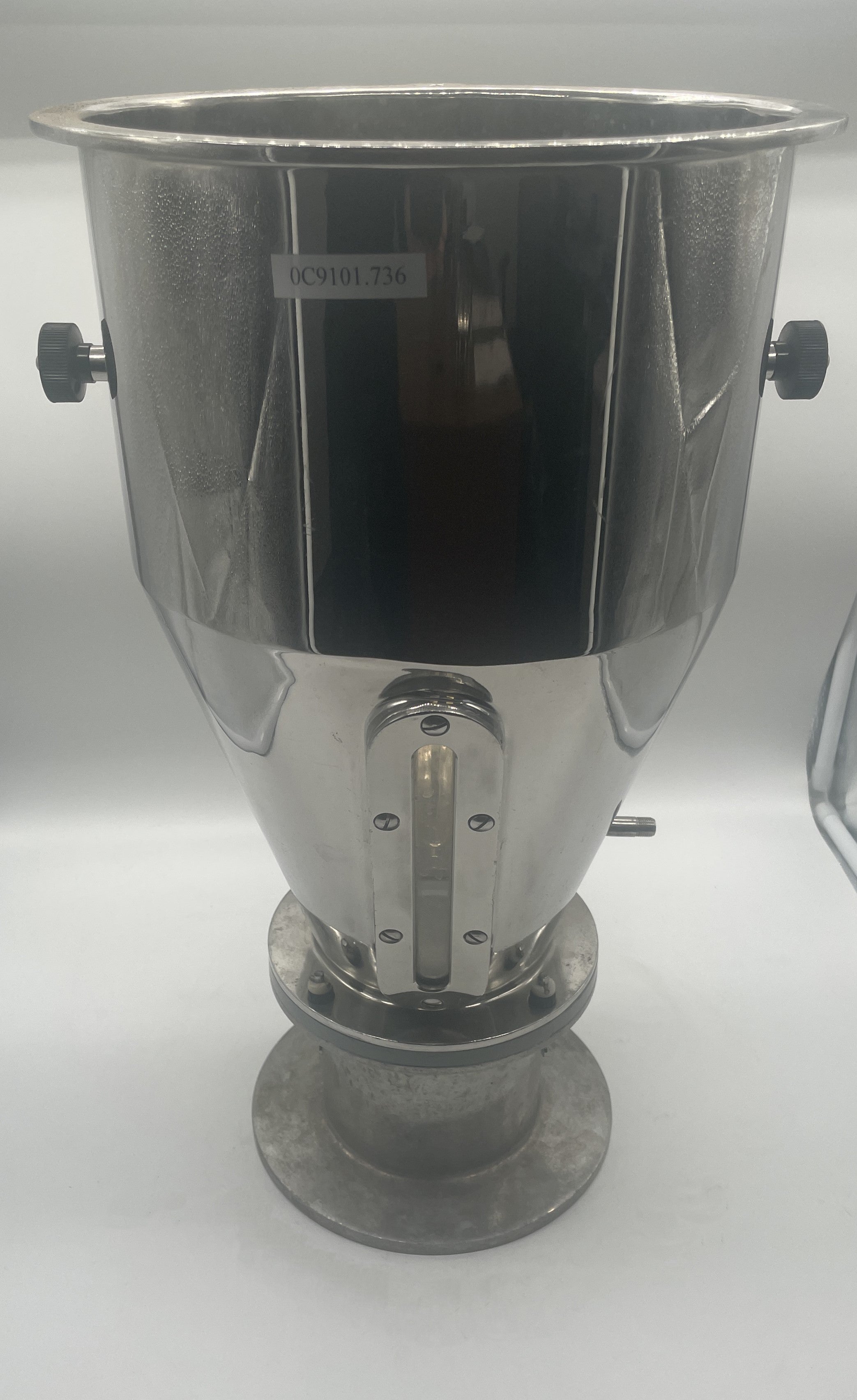 Stainless Steel Expansion Chamber with Valve Stem, Base and Screen for ...