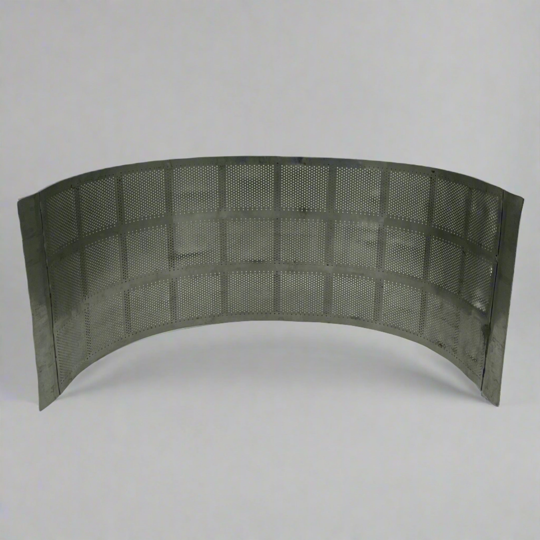 0.040" (18-Mesh) Round Hole Screen by Apex, for Fitzpatrick D6 Fitzmil ...