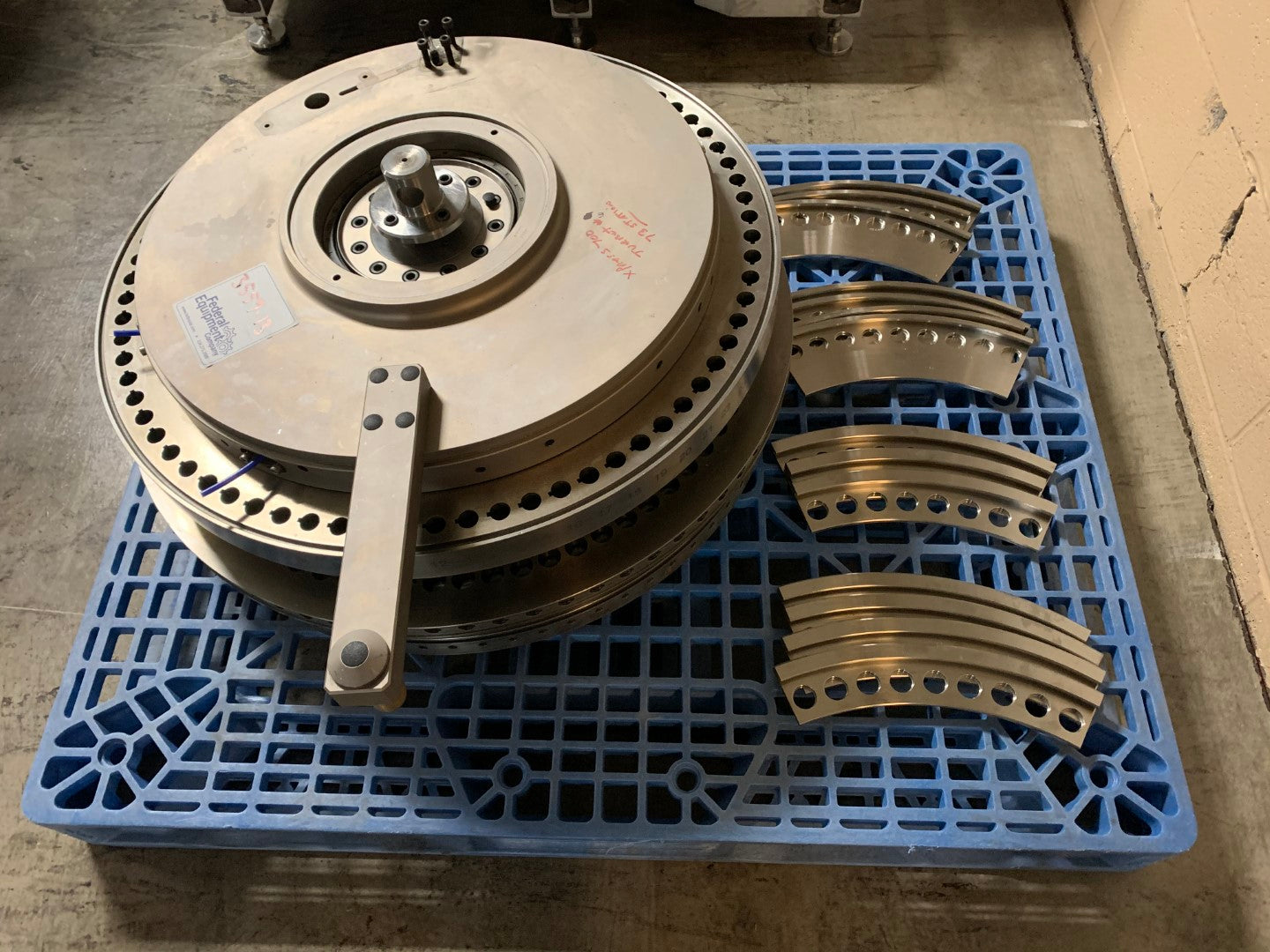 Manesty Xpress 700 Turret, 61-Station – PharmParts