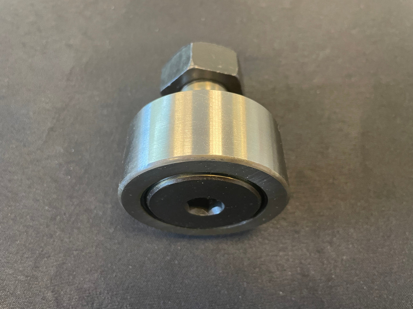 Stud Type Track Roller Bearing CF24 – PharmParts