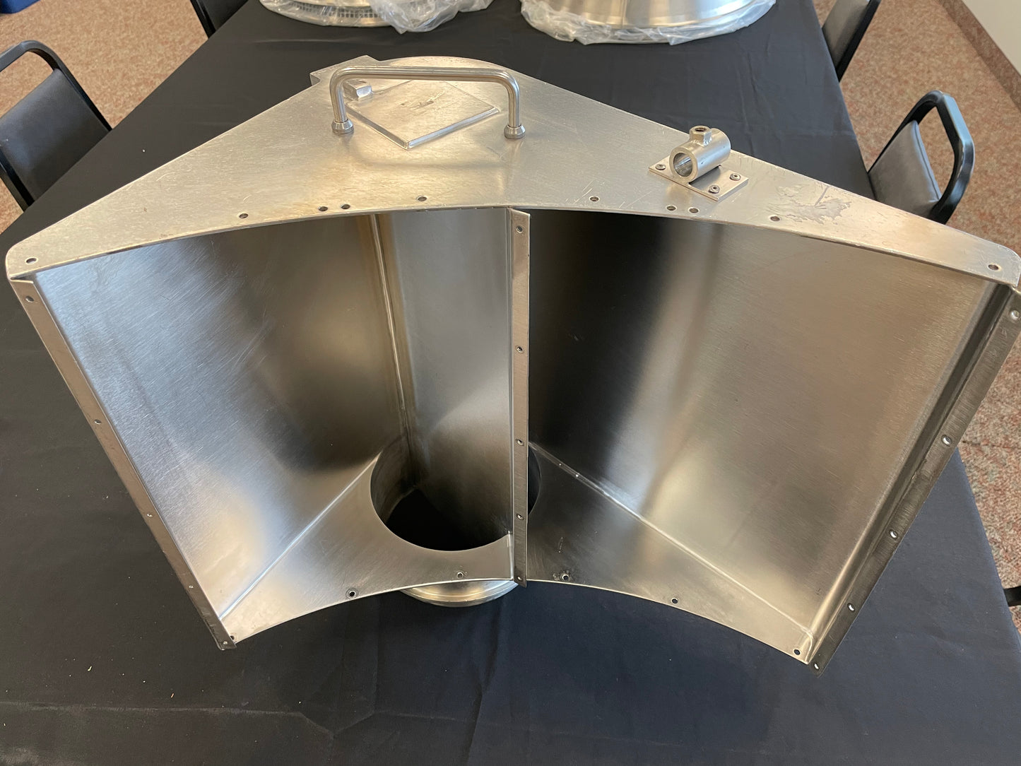 Exhaust Plenum for 36" Compulab – PharmParts